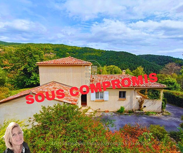 Maison à vendre - Villefort - 5 pièces - 4 chambres