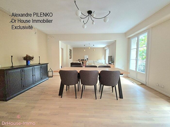 Appartement à vendre - Chalon-sur-Saône, Centre-ville - 7 pièces - 5 chambres