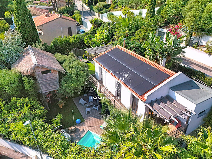 Maison 5 pièces à vendre - Cavalaire-sur-Mer, Castillane, Vivards, Roseraie, Rigaud, Cros de Mouton