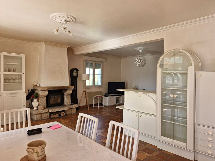 Saint-Rieul : Maison 8 pièces à vendre