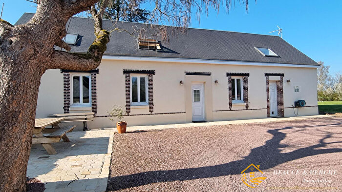 Maison à vendre - Ermenonville-la-Petite - 5 pièces - 3 chambres