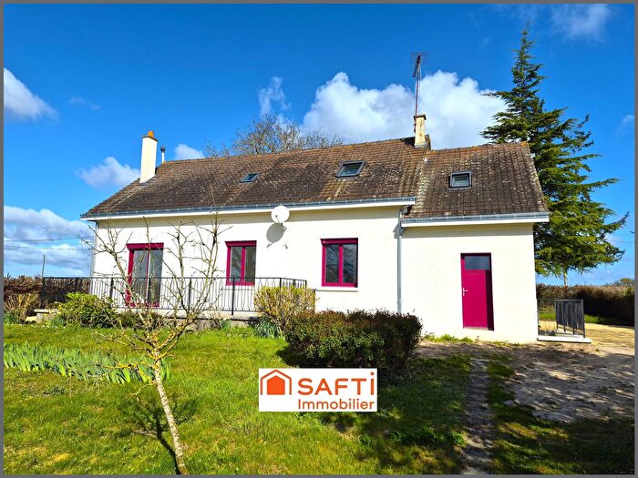 Maison à vendre - Le Grand-Pressigny - 8 pièces - 5 chambres