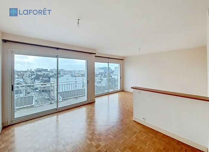 Appartement à vendre - Lorient, Centre-ville - 4 pièces - 2 chambres