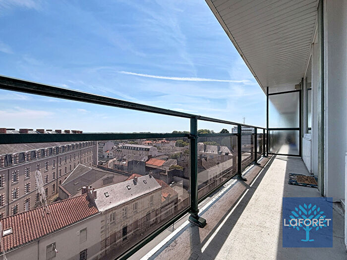 Appartement 1 pièce à louer - La Roche-sur-Yon, Pentagone, Pont-Morineau
