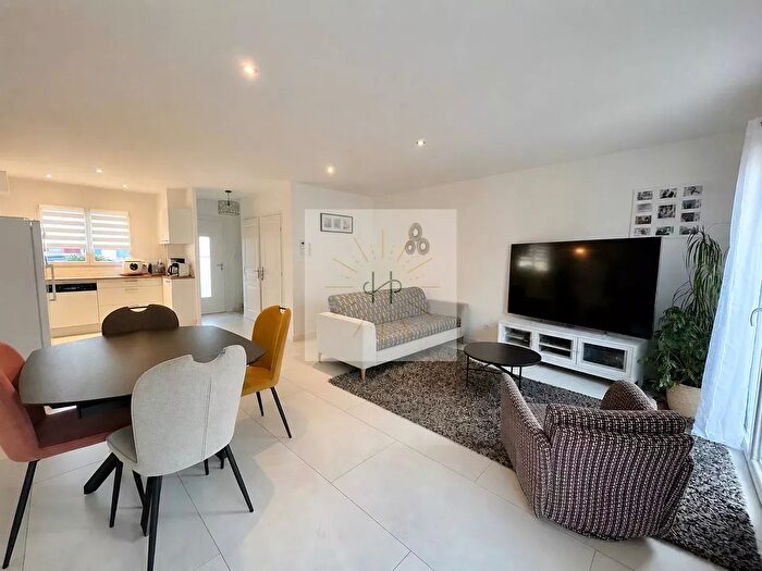 Maison 4 pièces à vendre à Montélimar