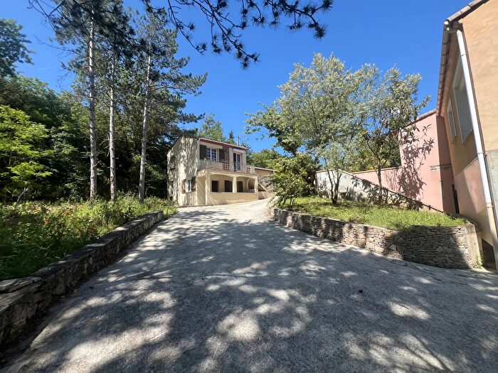 Maison à vendre - Limoux - 9 pièces - 5 chambres