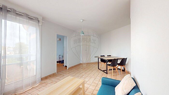 Appartement à louer - Orléans - 2 pièces - 1 chambre