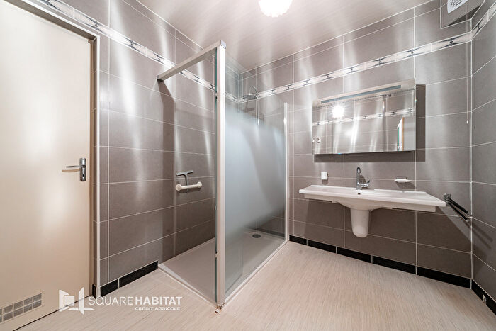 Appartement à vendre - Sin-le-Noble, Centre-ville - 5 pièces - 3 chambres