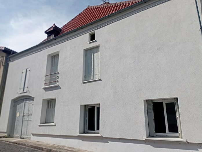 Maison à vendre - Miélan - 5 pièces - 3 chambres