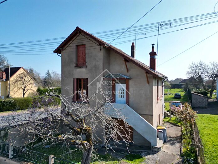 Maison à vendre - Cosne-dAllier - 6 pièces - 4 chambres