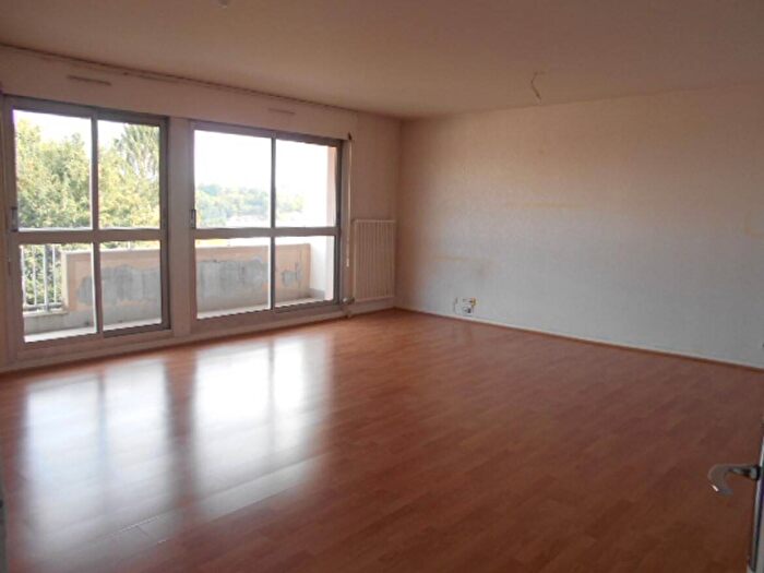 Appartement 5 pièces à Centre Ville, Montbéliard, à louer