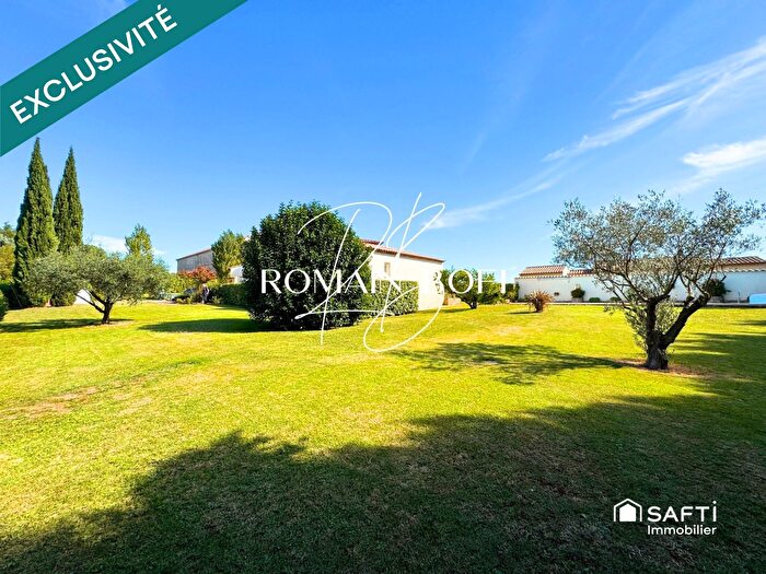 Maison à vendre - Saint-Césaire-de-Gauzignan - 6 pièces - 5 chambres