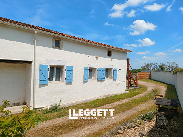 Maison 8 pièces à vendre à Rouillé