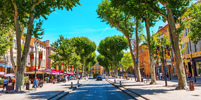 Appartement à vendre - Aix-en-Provence, Centre-ville - 5 pièces - 4 chambres