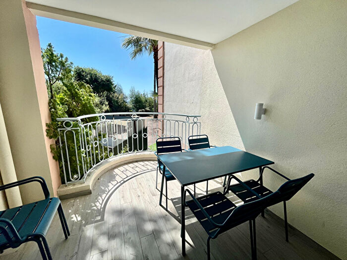 Appartement 2 pièces à vendre - Cannes, Croix des Gardes