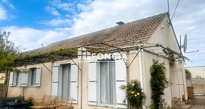 Maison à vendre - Marville-Moutiers-Brûlé - 6 pièces - 4 chambres