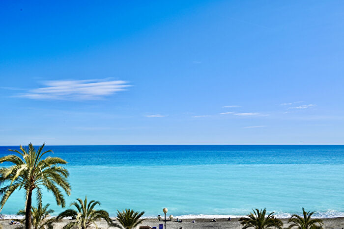 Nice, Promenade des Anglais, Rue de France : Appartement 4 pièces à vendre
