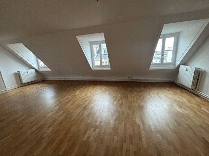 Paris 16ème arrondissement : Appartement 5 pièces à louer