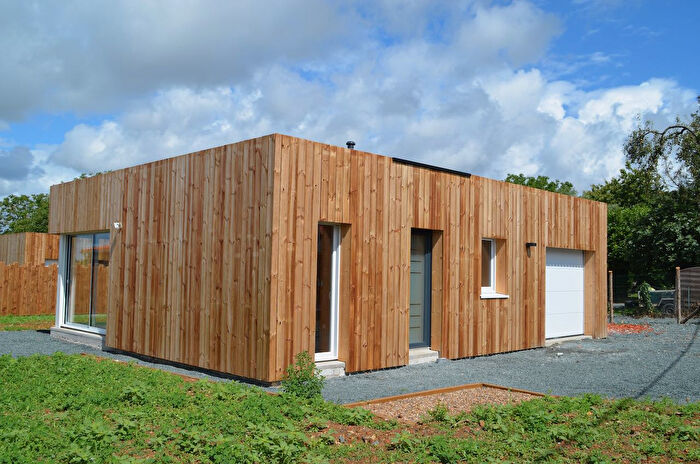 Maison à louer - La Réorthe - 4 pièces - 3 chambres