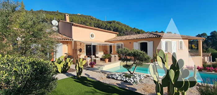 Maison à vendre - Salernes - 6 pièces - 4 chambres