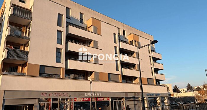 Appartement à vendre - Les Ulis, Berry, Saintonge - 3 pièces - 2 chambres