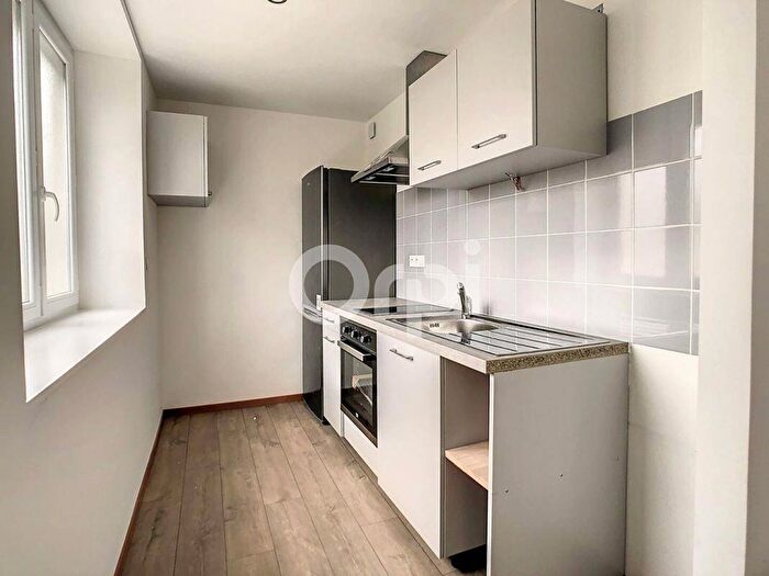 Appartement 1 pièce à Caserne, Brive-la-Gaillarde, à louer