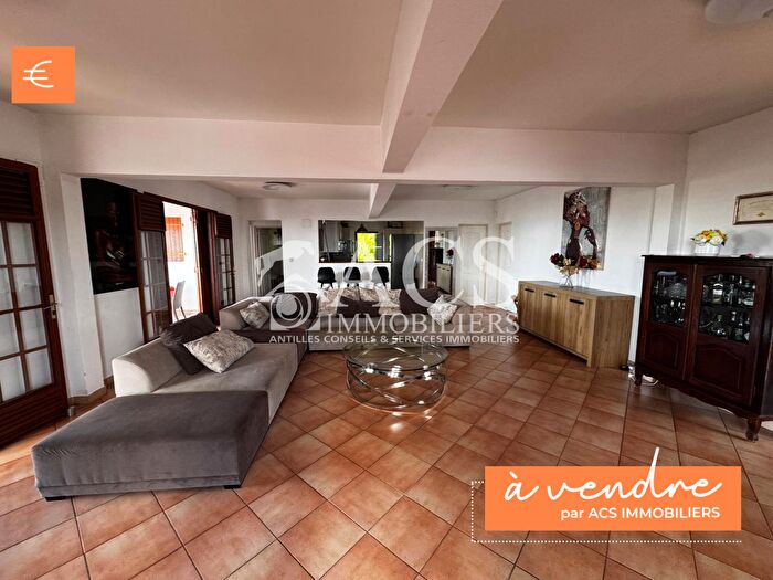 Maison 6 pièces à vendre à Fort-de-France