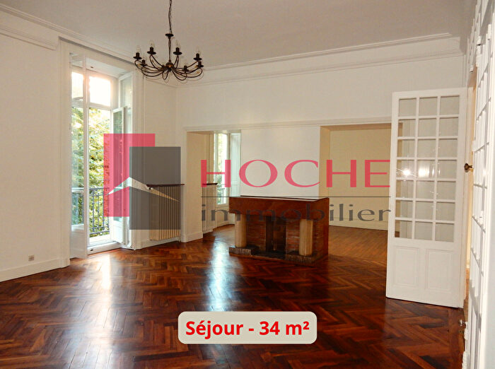 Appartement 7 pièces à louer - Grenoble, Centre-ville