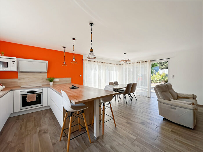 Saint-Jean-de-Monts, Rue Notre-Dame, Bois Joly, Vredon, Vacherie, Tonnelle : Maison 4 pièces à vendre