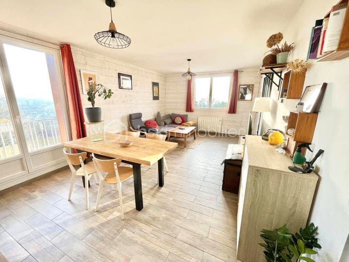 Ouest Sud, Thorigny-sur-Marne : Appartement 3 pièces à louer
