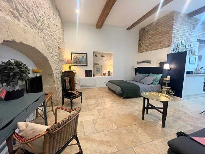 Nîmes : Appartement 1 pièce à louer