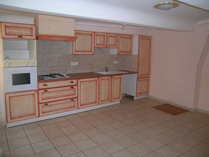 Maison à louer - Régusse - 3 pièces - 2 chambres