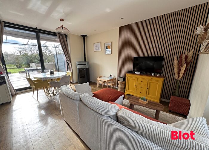 Maison à vendre - Louvigné-de-Bais - 5 pièces - 3 chambres