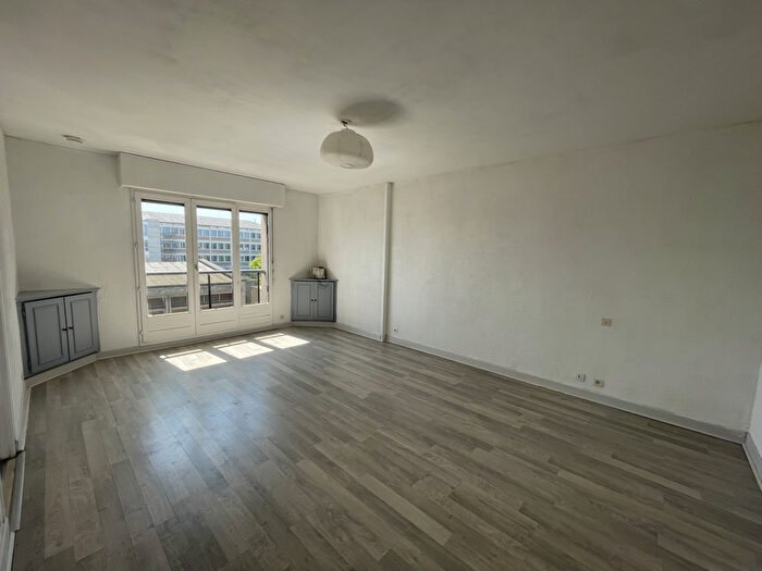 Appartement 1 pièce à louer - Limoges, Centre-ville, Hôtel de Ville, Emailleurs