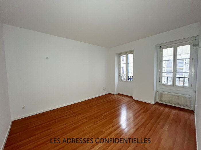 Appartement à louer - Vienne, Centre-ville - 2 pièces - 1 chambre