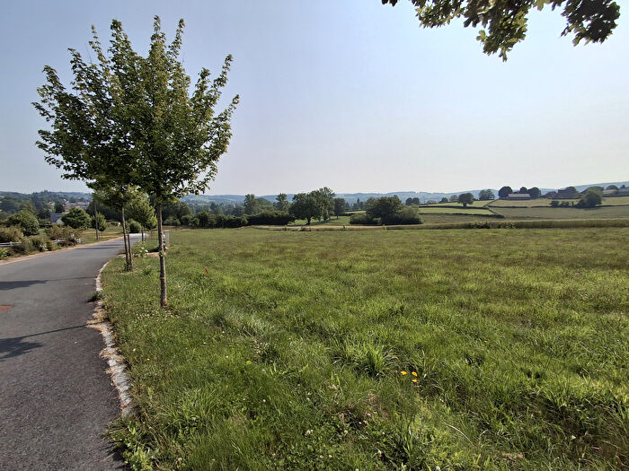 Maison à vendre - Pionsat - 5 pièces - 3 chambres