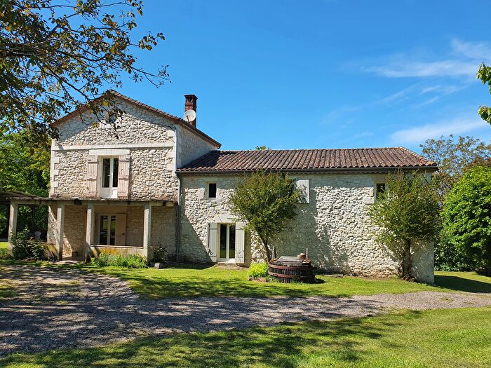 Maison à vendre - Loubès-Bernac - 9 pièces - 5 chambres