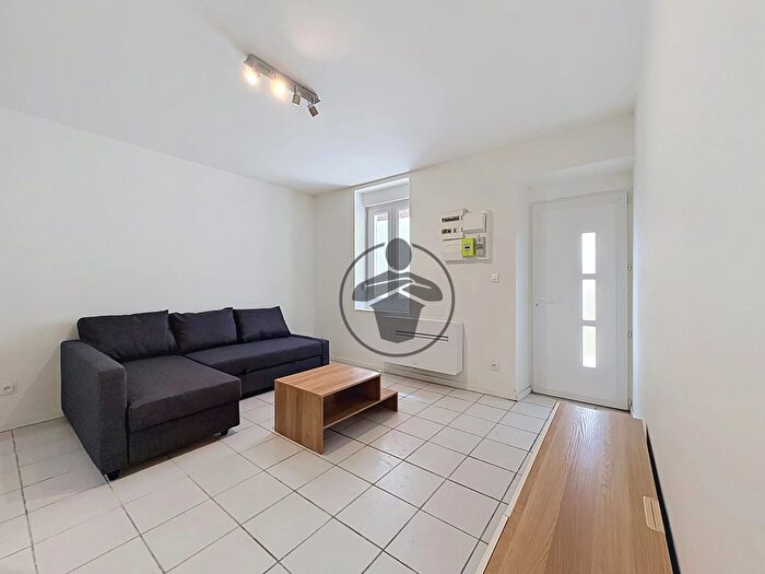 Maison 3 pièces à louer - Saint-Quentin, Vermandois