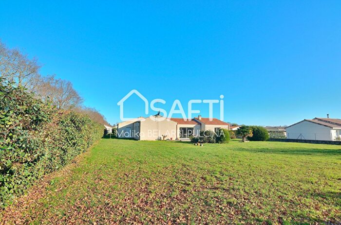 Maison à vendre - Poiroux - 4 pièces - 3 chambres