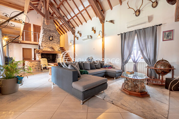 Maison à vendre - Châtelus-le-Marcheix - 5 pièces - 3 chambres