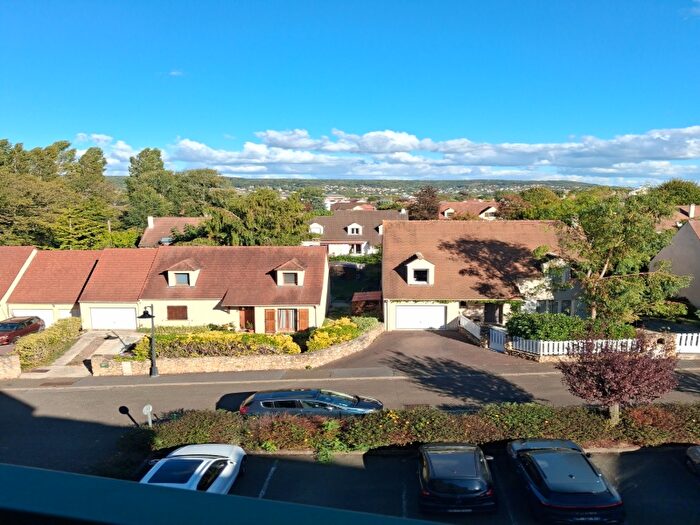 Appartement 2 pièces à vendre à Verneuil-sur-Seine, Les Hauts de Verneuil, Les Coteaux de Verneuil, Côte Narbonne