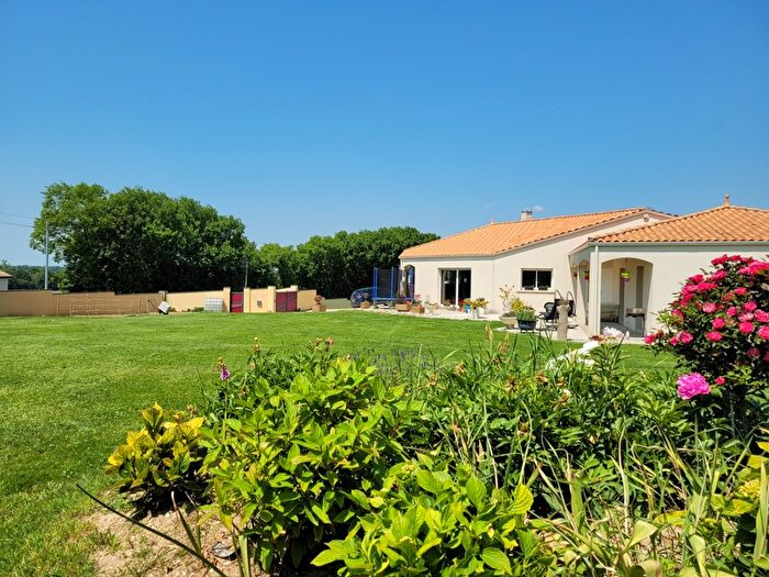 Maison à vendre - Champdolent - 6 pièces - 3 chambres