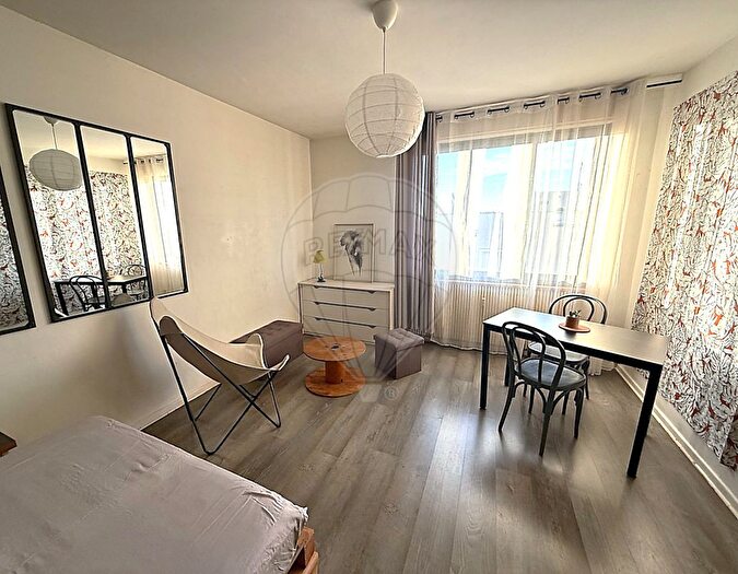 Villefranche-sur-Saône, Centre-ville : Appartement 1 pièce à vendre