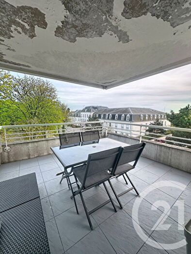 Appartement à louer - Orléans, Faubourg Saint-Jean - 3 pièces - 2 chambres