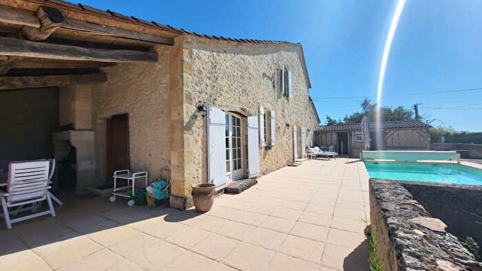 Maison 8 pièces à vendre à Villefranche-de-Lonchat