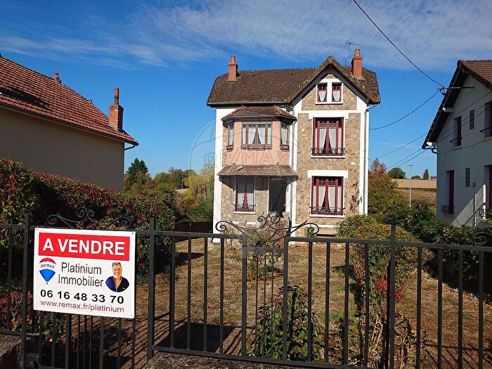 Luzy : Maison 7 pièces à vendre
