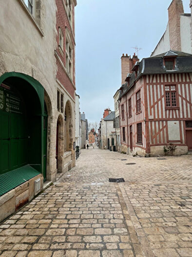 Appartement à vendre - Orléans, Bourgogne, Saint-Euverte - 1 pièce