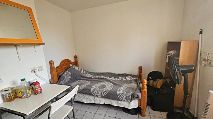 Appartement à louer - Grenoble, Berriat - 1 pièce