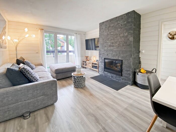 Appartement à vendre - Saint-Étienne-de-Tinée - 3 pièces - 2 chambres