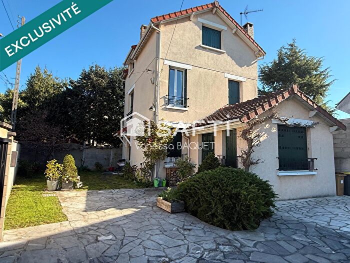 Maison à vendre - Soisy-sous-Montmorency, Les Noels, Champs de Course dEnghien, Gare - 6 pièces - 4 chambres